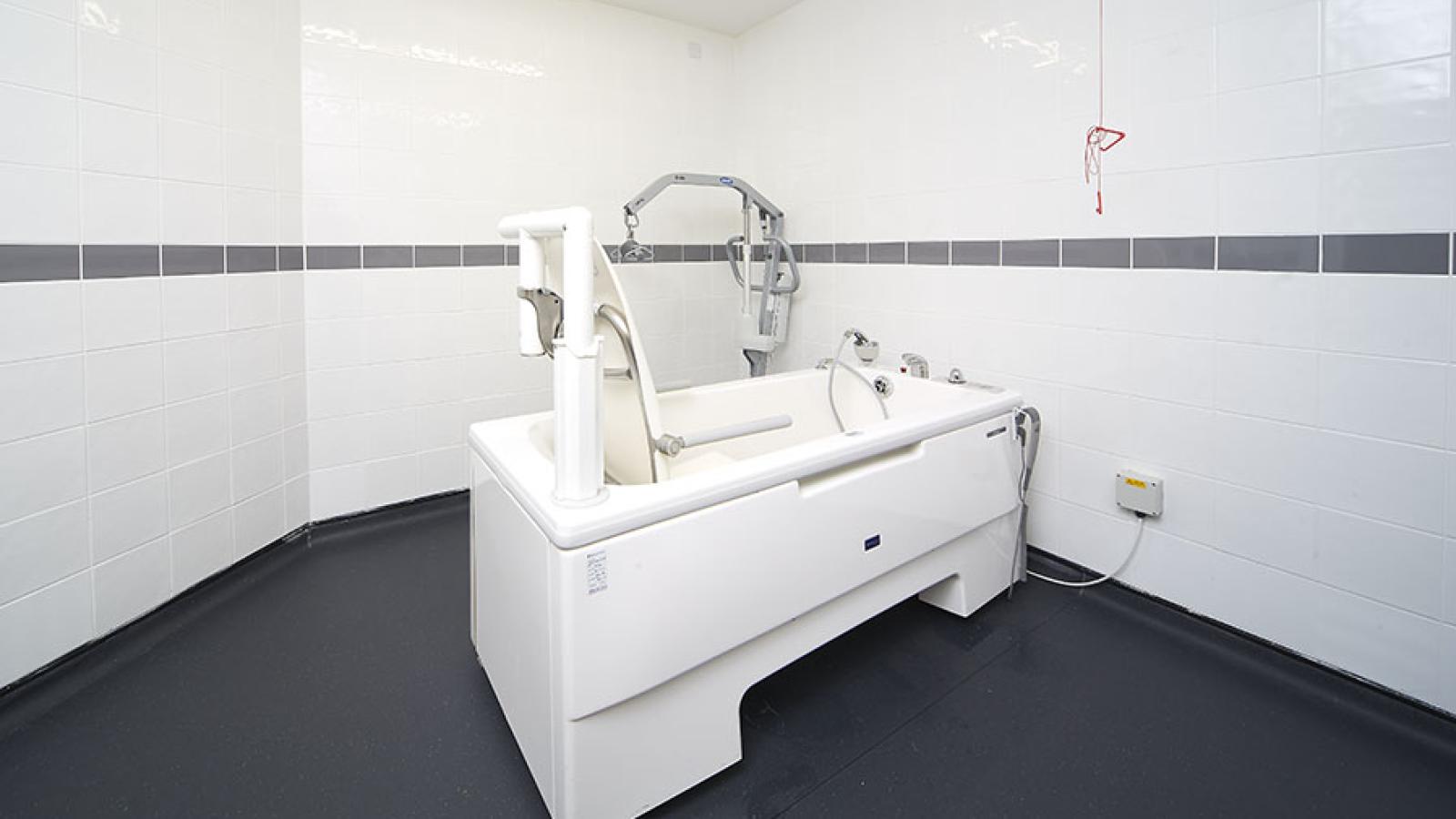 Thames House Care Home | Exemplar Health Care